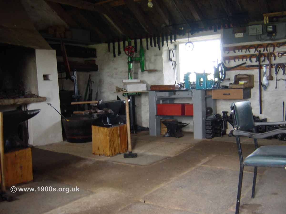 Blacksmiths and smithies in bygone times